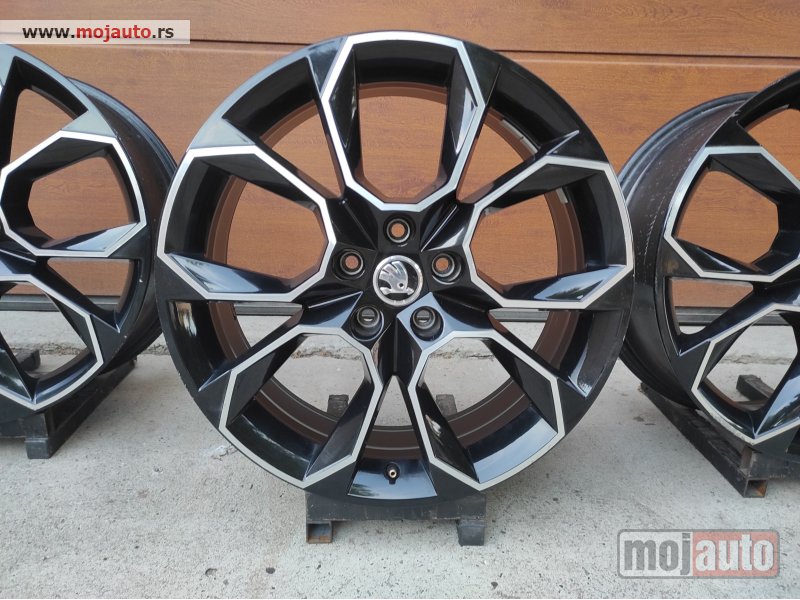 Skoda Octavia VRS Original Alu Felne 5x112 19"