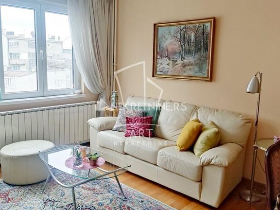 Knez Mihailova, Cara Uroša, 51m2 ID#6631