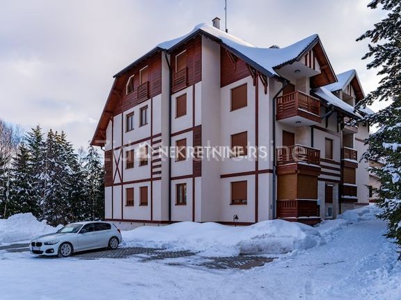 Prodaja, stan dvosoban, Zlatibor Zlatibor centar