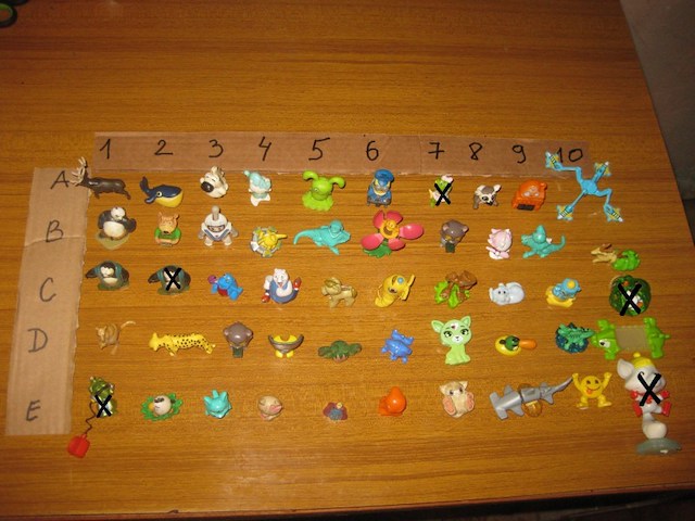 Kinder Surprise LOT 26 (45 kom. po vašem izboru)