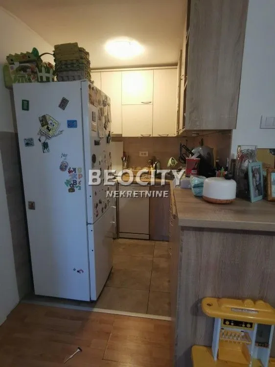 Prodaja, stan, 42m2, Sremčica, Beograd