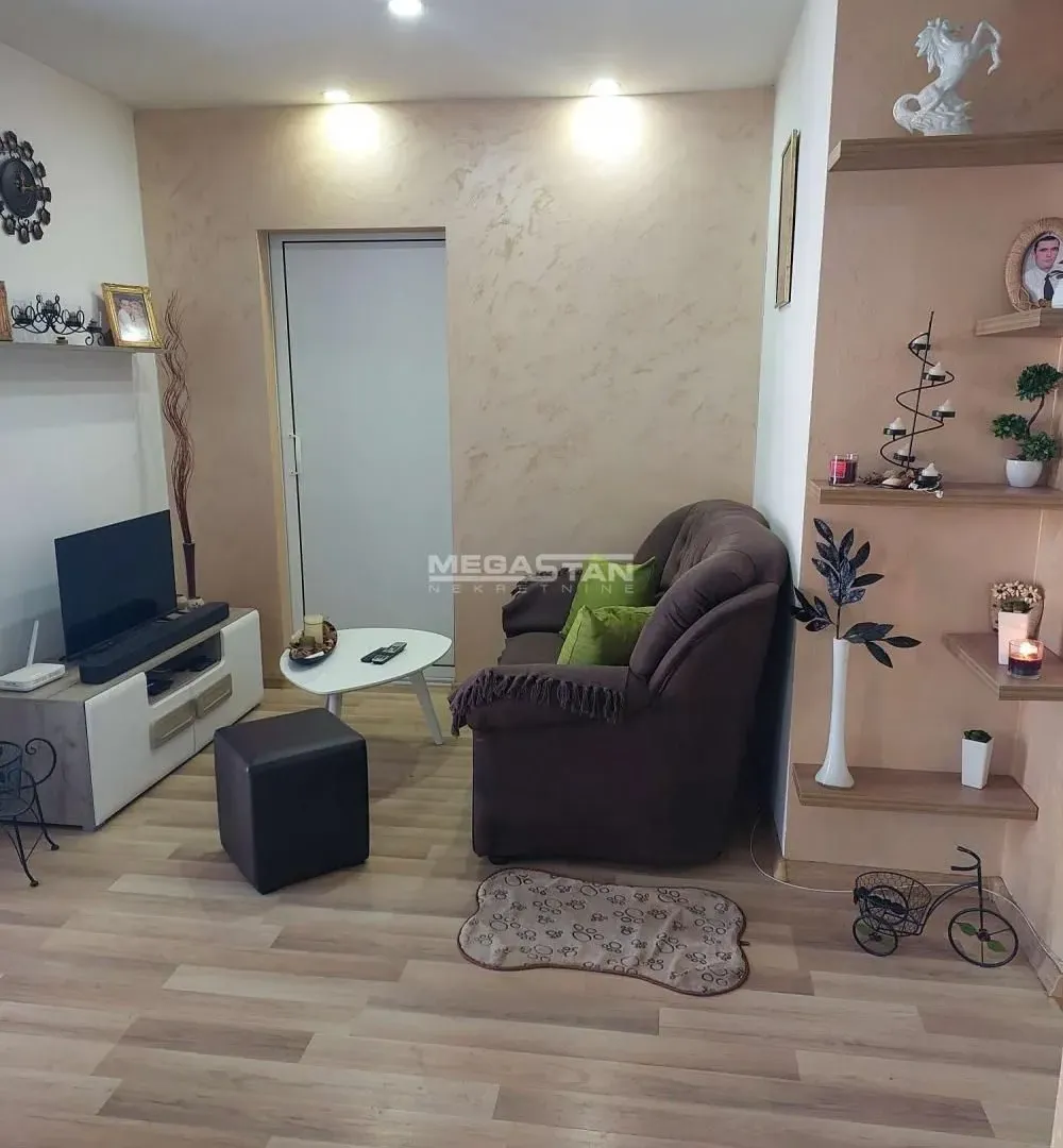 Prodaja, dvosoban stan, 45m2, Ledine, Beograd