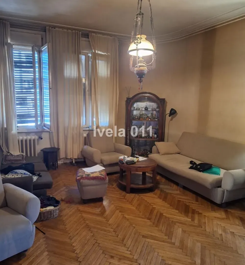 Prodaja, trosoban stan, 90m2, Kosančićev Venac, Beograd