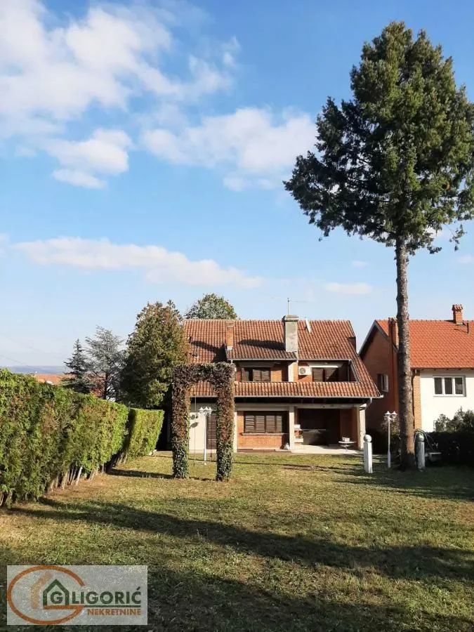 Prodaja, kuća, 360m2, Vrčin, Grocka, Beograd