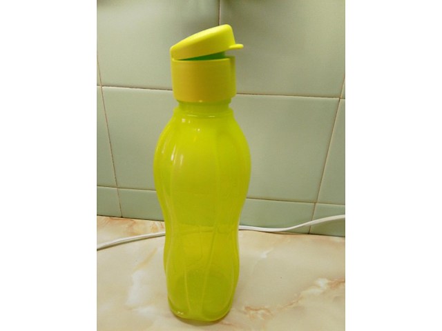 Tupperware eko flasa za vodu 750ml