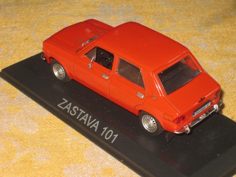 AUTIC ZASTAVA 101