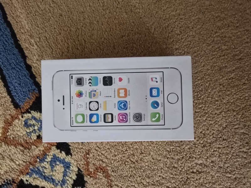 Iphone 5s kutija