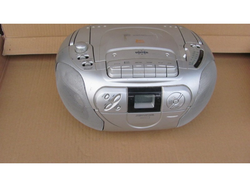 UNITED RCD 3350 Radio kasetofon sa CD