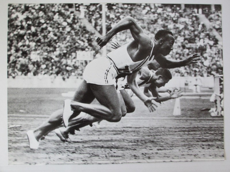 Fotografija Jesse Owens Berlin Olimpijske Igre 1936.