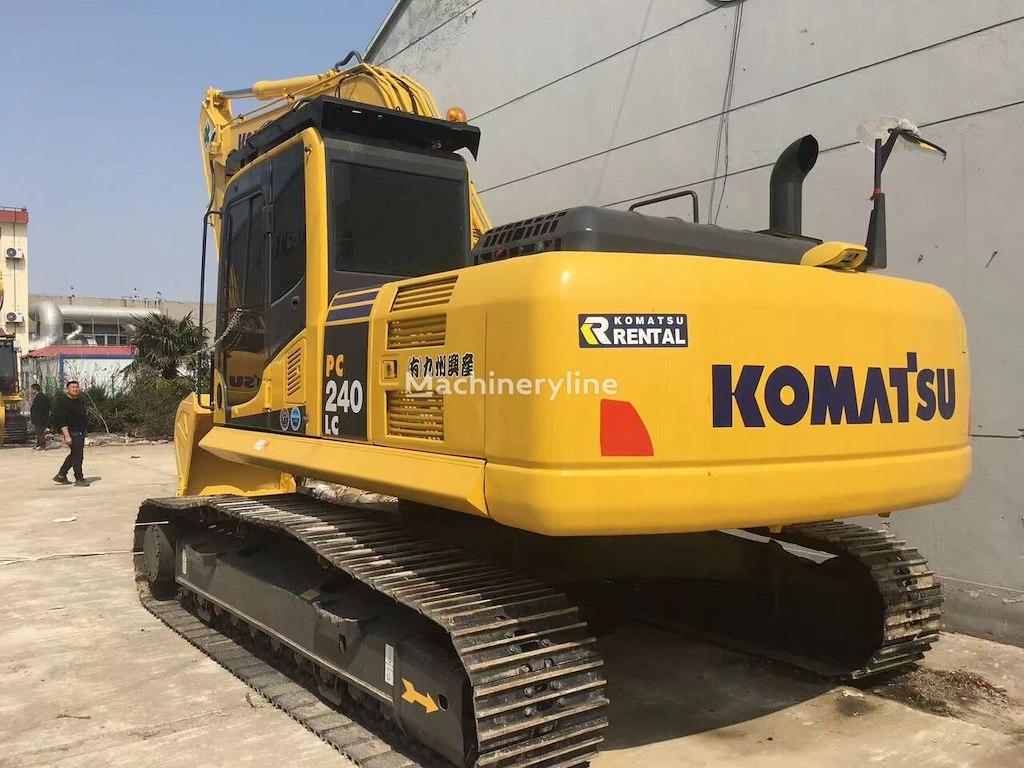 Komatsu PC240LC-8 bager guseničar