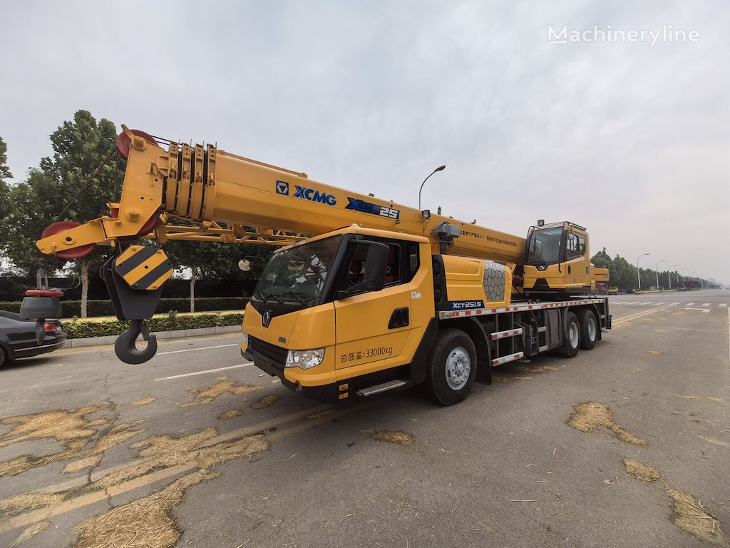 XCMG XCMG QY25K5A QY25K5F QY25K5C QY25K5 QY25K XCT25 25 ton crane pokretna dizalica