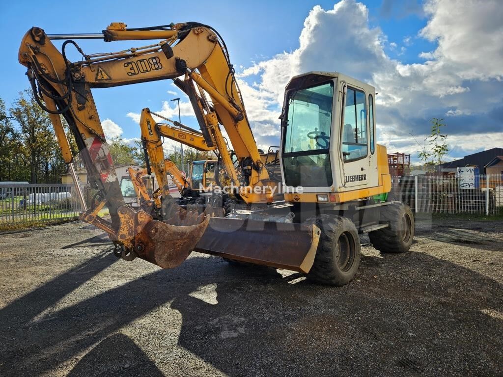 Liebherr A308 bager točkaš