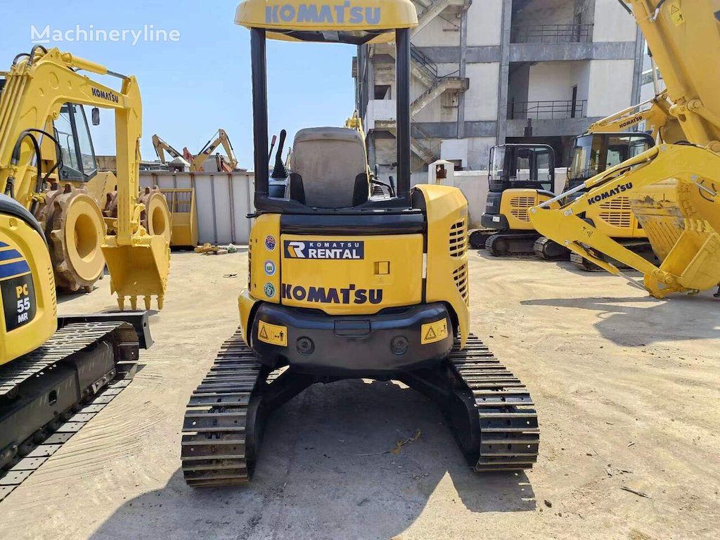 Komatsu PC35 mini bager