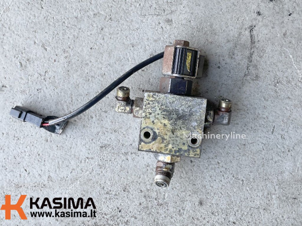 Solenoid valve Komatsu Used from PW160 8F4883A E5266/1 za Komatsu PW160-7 bagera