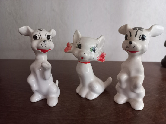 3 figure od porcelana