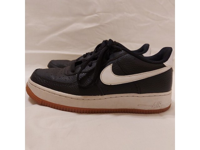 Patike Nike Air Force 1 broj 39 Unisex model