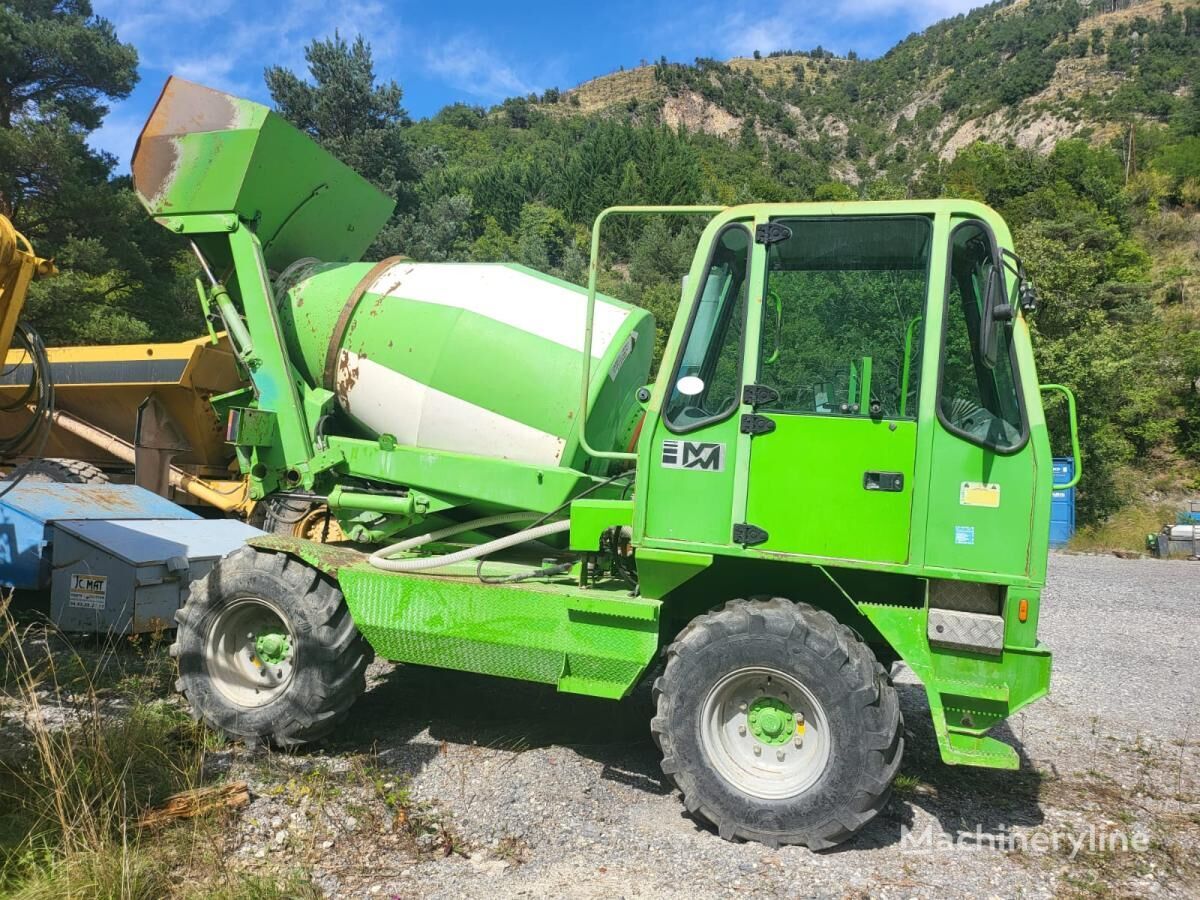 Merlo DBM2500 kamion s mešalicom za beton