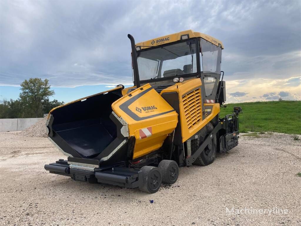 BOMAG BF 600 P-2 S500 Stage IV/Tier 4f asfaltni finišer točkaš