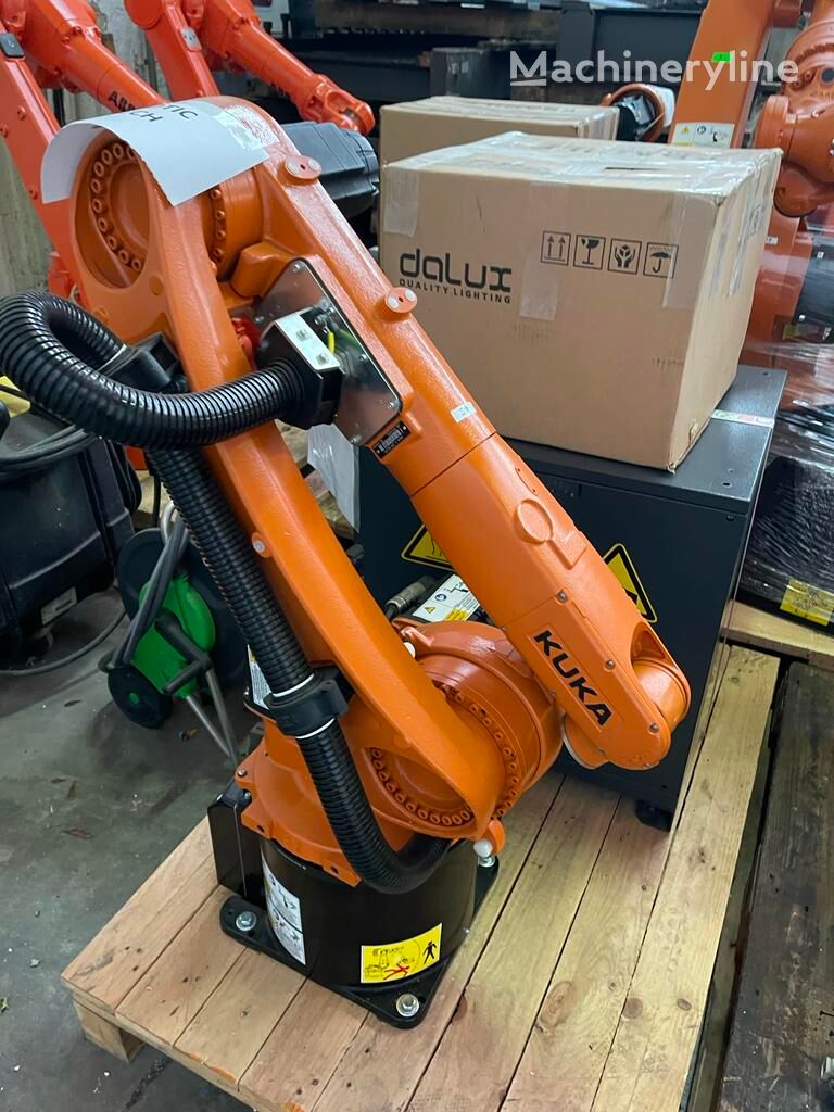 KUKA CYBERTECH KR10 R1420 KR C4 industrijski robot