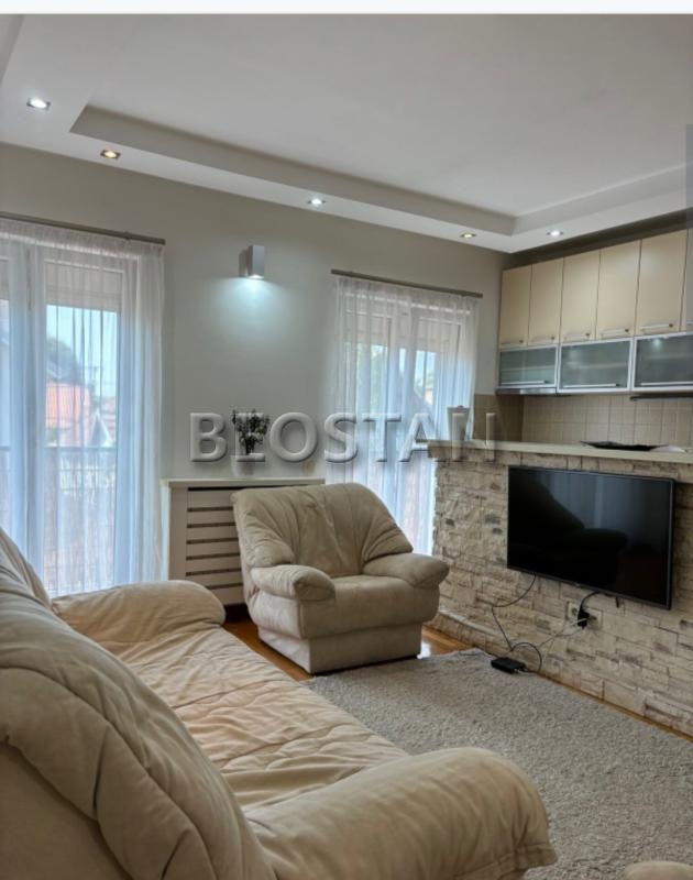 Zemun - Gornji grad #59921 700 €