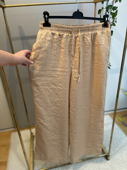 Nove Koton siroke pantalone