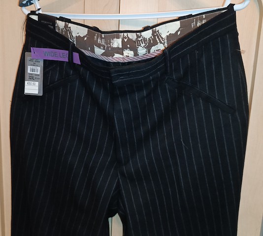 River Island nove pantalone