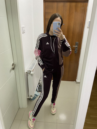 Adidas trenerka xs