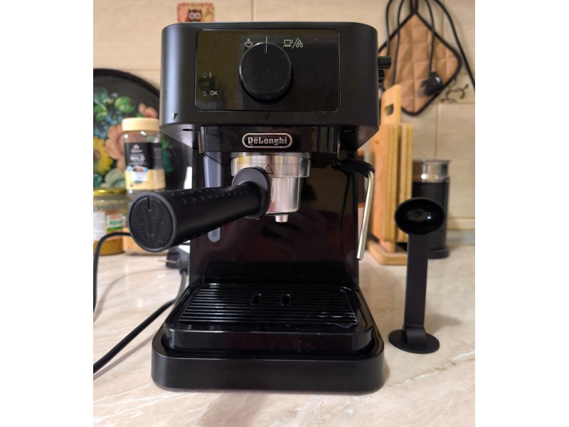 DE LONGHI Espresso aparat(KAO NOV)