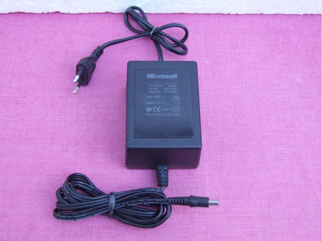 Microsoft adapter 12V 1.3A LA-23030B ORIGINAL+GARANCIJA