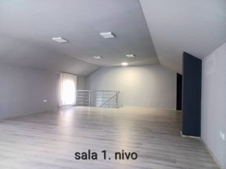 145m² 1.690€
Beograd, Novi Beograd, Bežanijska kosa 2, Raška Dimitrijevića