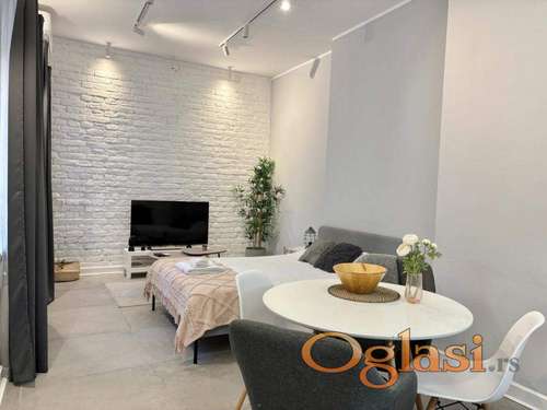 Studio apartman u strogom centru grada ID#1754