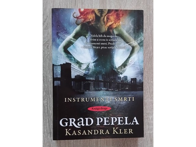 Grad pepela  Kasandra Kler