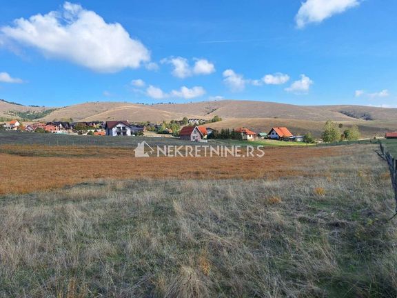 Placevi na prodaju- Gajevi