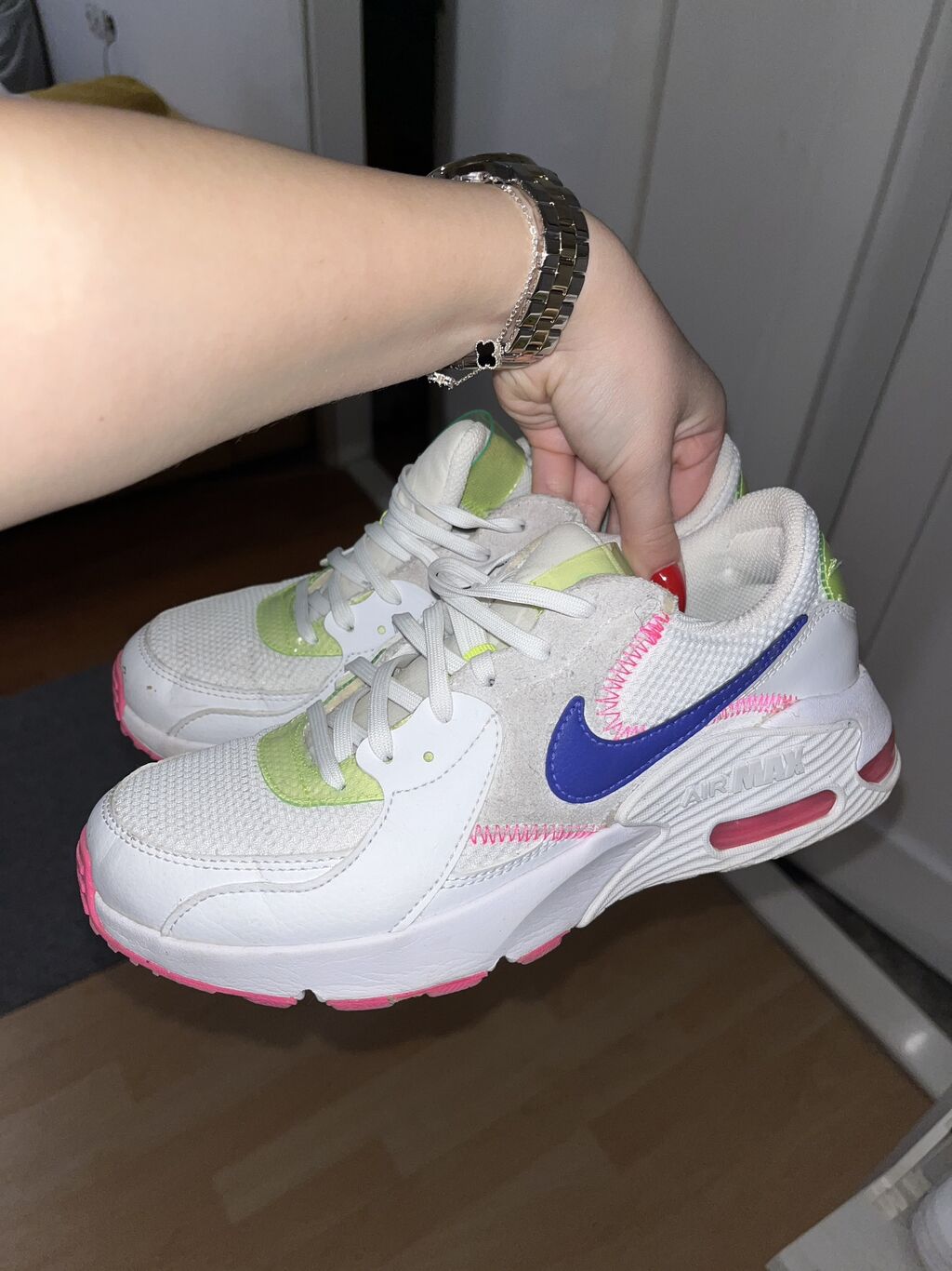 Salonke, Nike, 38.5