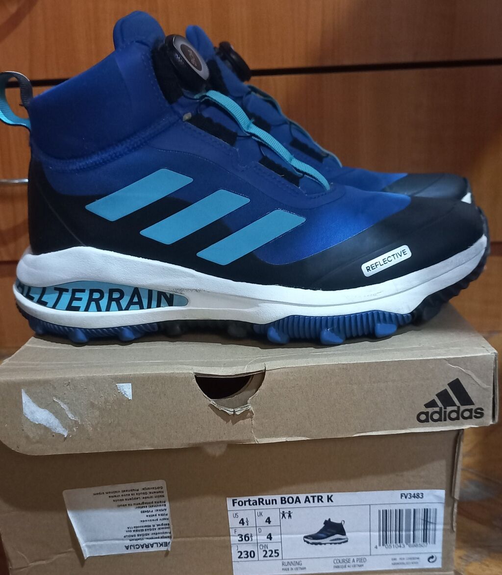 Gležnjače, Adidas