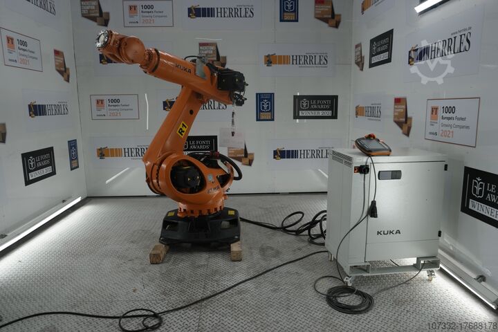 Industrijski robot
KUKA KR 210 R2700 extra