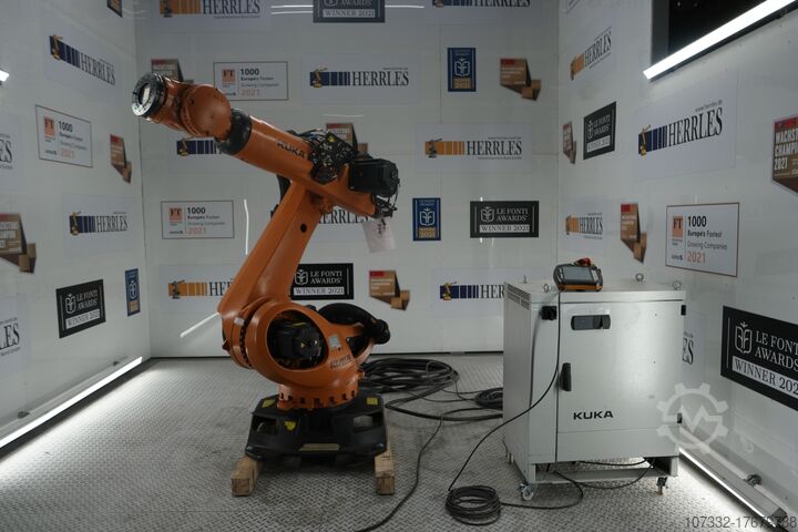 Industrijski robot
KUKA KR 270 R2700 ultra