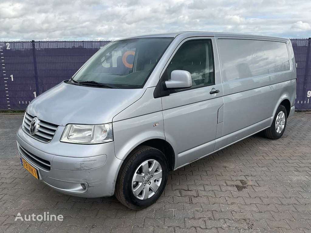 Prodaje se Volkswagen Transporter minibus furgon na aukciji