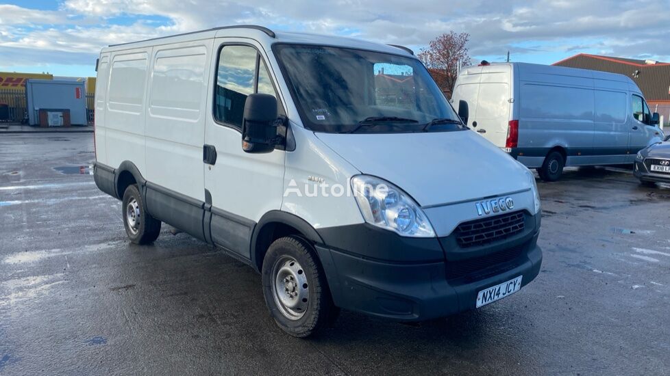 Prodaje se IVECO DAILY 35-150 minibus furgon na aukciji