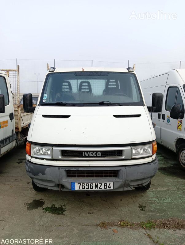 Prodaje se IVECO 35C9 kamion kiper < 3.5t na aukciji