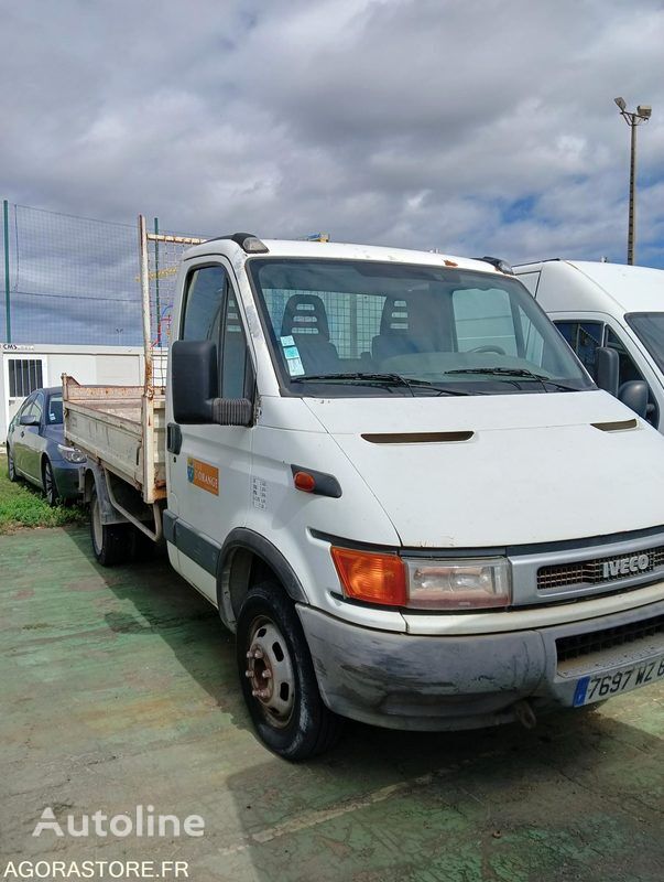 Prodaje se IVECO 35C9 kamion kiper < 3.5t na aukciji