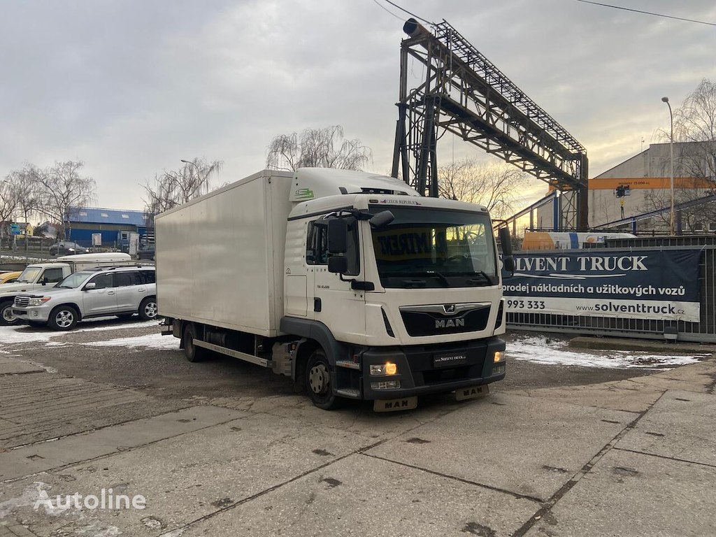 MAN TGL 12.220 kamion furgon