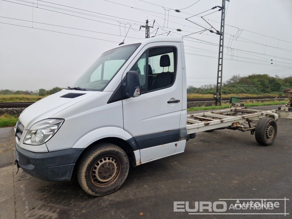 Prodaje se Mercedes-Benz Sprinter 311 CDI kamion šasija na aukciji