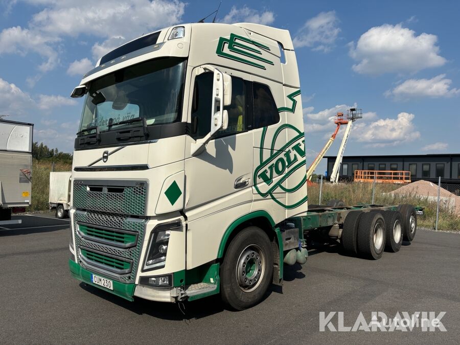 Prodaje se Volvo FH16 650 kamion šasija na aukciji