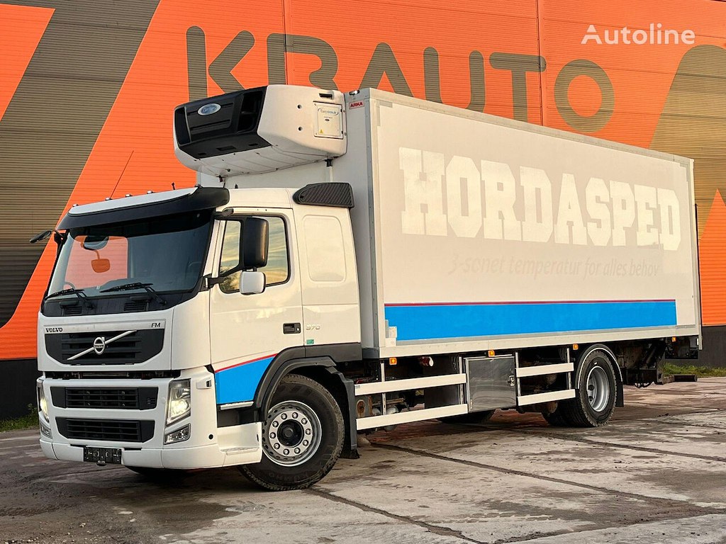 Volvo FM 370 4x2 SUPRA 950 Mt / BOX L=7746 mm kamion hladnjača