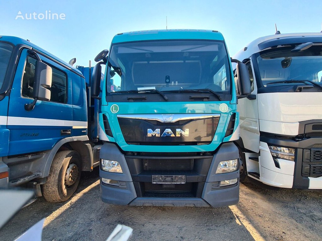 MAN TGX 18.400 kamion sa klizna zavesa cerada