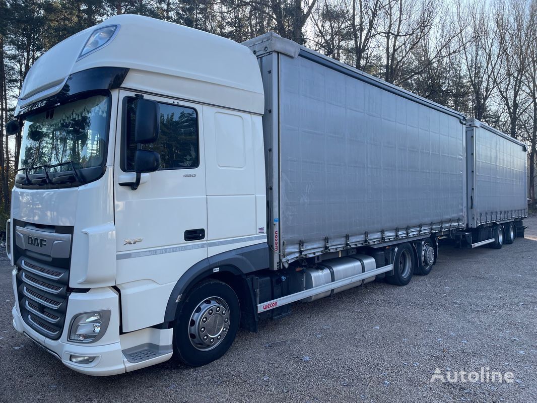 DAF XF 480 6x2 JUMBO SUPER SPACE CAB OŚ PODNOSZONA ZABUDOWA ALUMINIO kamion sa klizna zavesa cerada + prikolica sa kliznom ceradom