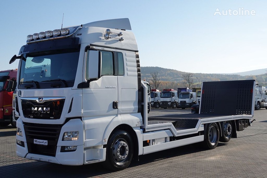 MAN TGX 26.460 / NAJAZDY HYDRAULICZNE šlep auto