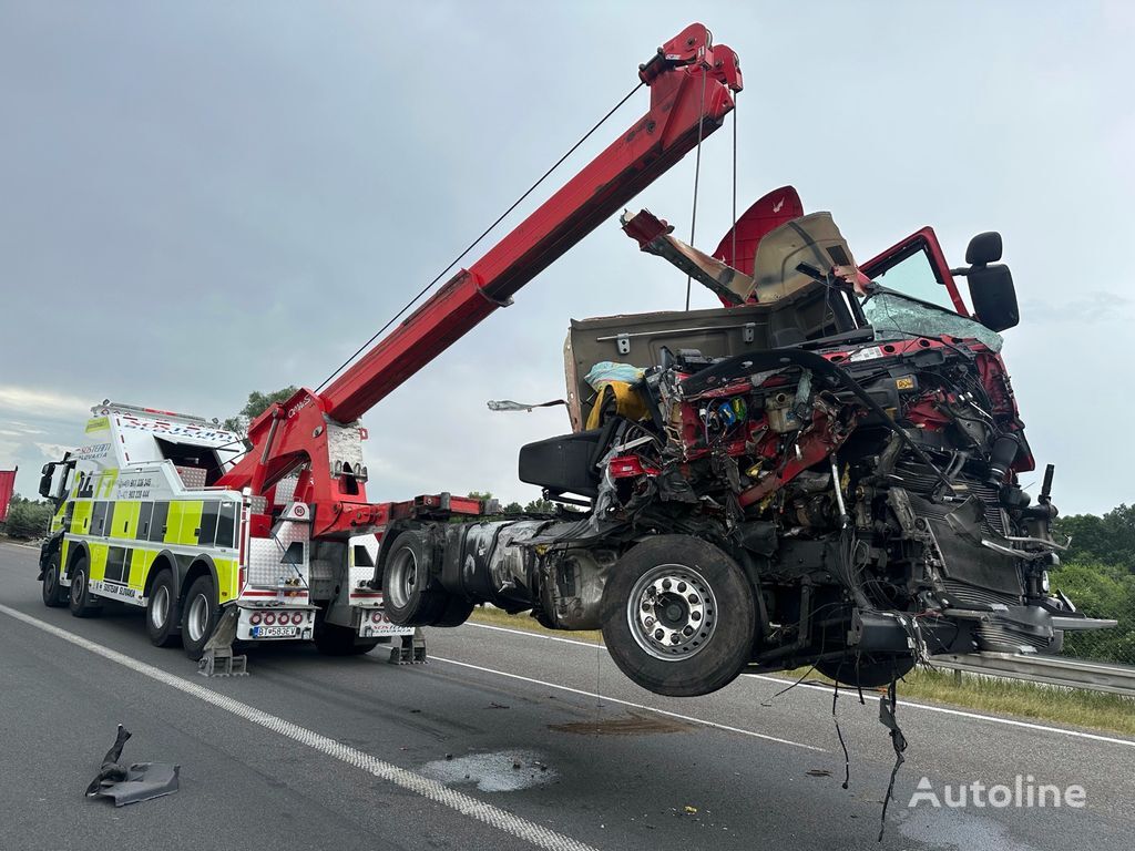 IVECO Trakker OMARS Boom Crane šlep auto