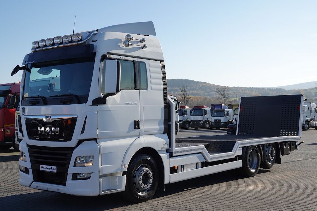 MAN TGX 26.460 / 6x2 / LAWETA / NAJAZDY HYDRAULICZNE / WCIĄGARKA / šlep auto